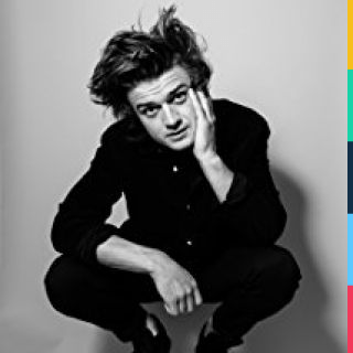 Joe Keery: Clothes, Outfits, Brands, Style and Looks | Spotern