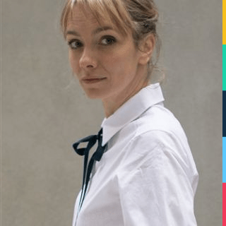 Julie-Anne Roth: Clothes, Outfits, Brands, Style and Looks | Spotern