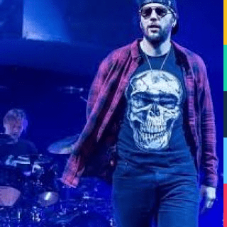 M. Shadows: Clothes, Outfits, Brands, Style and Looks | Spotern