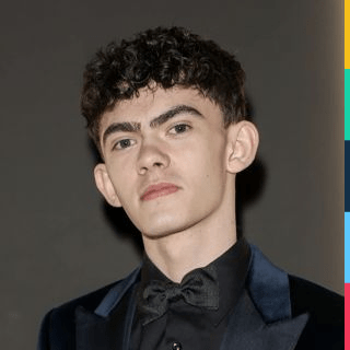 Joe Locke: Clothes, Outfits, Brands, Style and Looks | Spotern