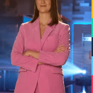 Amy Corbett: Clothes, Outfits, Brands, Style and Looks | Spotern