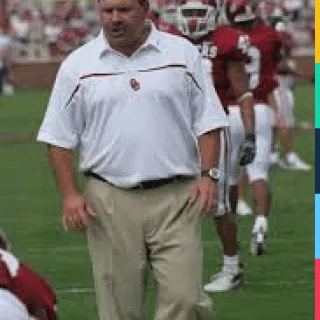 Kevin Wilson: Clothes, Outfits, Brands, Style and Looks | Spotern