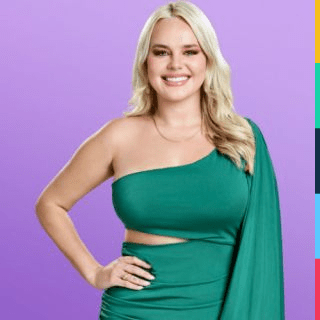 Taylor Rue: Clothes, Outfits, Brands, Style and Looks | Spotern