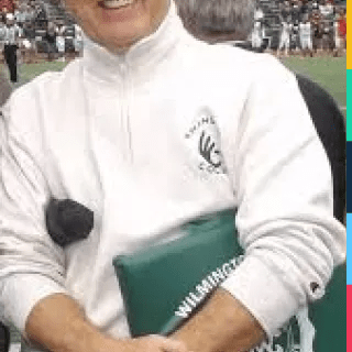 Gary Sandy: Clothes, Outfits, Brands, Style and Looks | Spotern