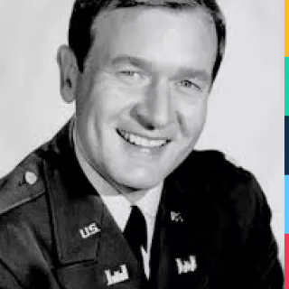 Bill Daily: Clothes, Outfits, Brands, Style and Looks | Spotern