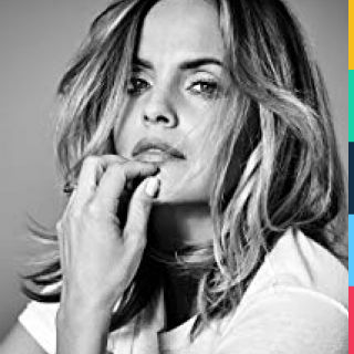 Mena Suvari: Clothes, Outfits, Brands, Style and Looks | Spotern