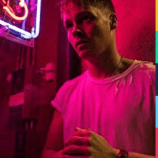 Sam Strike: Clothes, Outfits, Brands, Style and Looks | Spotern