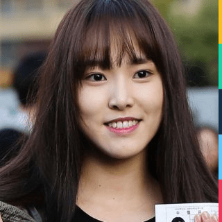 Yuju: Clothes, Outfits, Brands, Style and Looks | Spotern