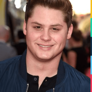 Matt Shively: Clothes, Outfits, Brands, Style and Looks | Spotern