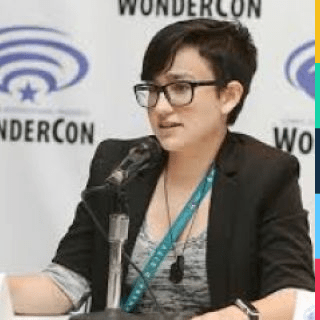 Bex Taylor-Klaus: Clothes, Outfits, Brands, Style and Looks | Spotern