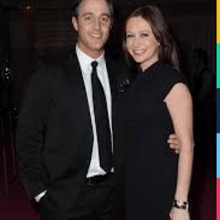 Jessica Brownstein: Clothes, Outfits, Brands, Style and Looks | Spotern