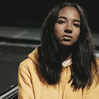 Anna Leone: Clothes, Outfits, Brands, Style and Looks | Spotern