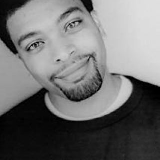 DeRay Davis: Clothes, Outfits, Brands, Style and Looks | Spotern
