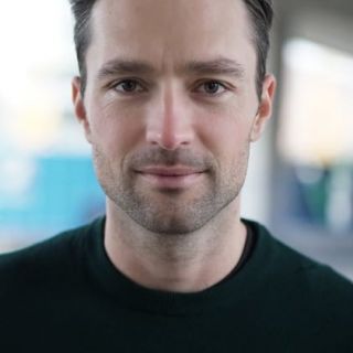 Carlo Marks: Clothes, Outfits, Brands, Style and Looks | Spotern