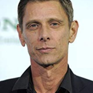 Jamie Harris: Clothes, Outfits, Brands, Style and Looks | Spotern