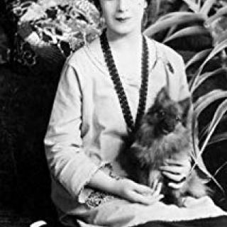 Claire Du Brey: Clothes, Outfits, Brands, Style and Looks | Spotern