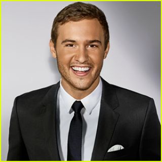 Peter Weber: Clothes, Outfits, Brands, Style and Looks | Spotern