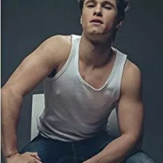 Michael Ronda: Ropa, Moda, Look y Estilo | Spotern