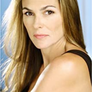 Paige Turco: Clothes, Outfits, Brands, Style and Looks | Spotern