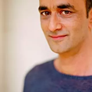 Art Malik: Clothes, Outfits, Brands, Style and Looks | Spotern