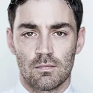 Tom Rees (played by Matthew McNulty) outfits on The Rising
