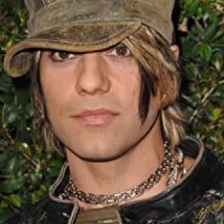 Criss Angel: Clothes, Outfits, Brands, Style and Looks | Spotern