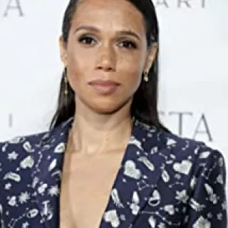 Vinette Robinson: Clothes, Outfits, Brands, Style and Looks | Spotern