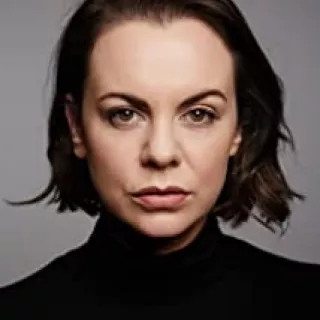 Hilary Rose: Clothes, Outfits, Brands, Style and Looks | Spotern