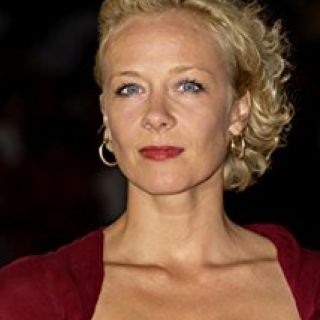 Katja Riemann: Ropa, Moda, Look y Estilo | Spotern