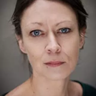 Pauline Turner: Clothes, Outfits, Brands, Style and Looks | Spotern