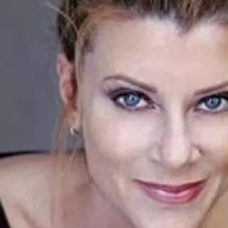 Edie Mirman: Clothes, Outfits, Brands, Style and Looks | Spotern