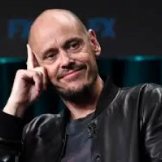 Scott Ryan: Clothes, Outfits, Brands, Style and Looks | Spotern