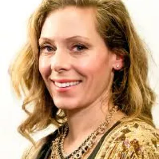 Eva Röse: Clothes, Outfits, Brands, Style and Looks | Spotern