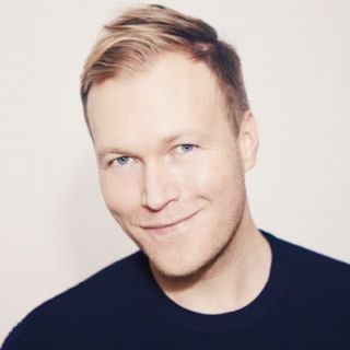 Christian Rubeck: Clothes, Outfits, Brands, Style and Looks | Spotern