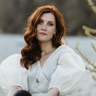 Michelle Harrison: Ropa, Moda, Look y Estilo | Spotern