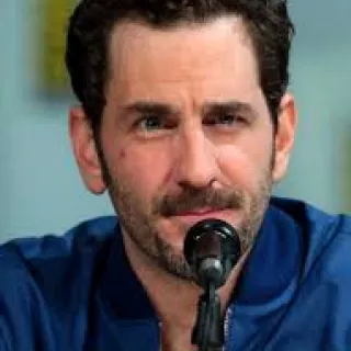 Aaron Abrams: Clothes, Outfits, Brands, Style and Looks | Spotern