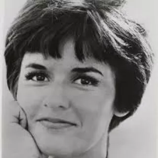 Marcia Rodd: Clothes, Outfits, Brands, Style and Looks | Spotern