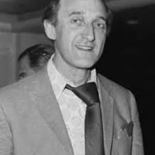 Ron Moody: Clothes, Outfits, Brands, Style and Looks | Spotern