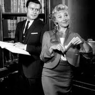 Roger Perry: Clothes, Outfits, Brands, Style and Looks | Spotern