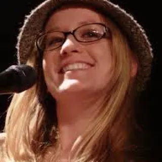 Ingrid Michaelson: Clothes, Outfits, Brands, Style and Looks | Spotern