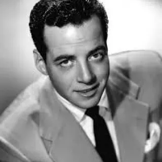 Gerald Mohr: Clothes, Outfits, Brands, Style and Looks | Spotern