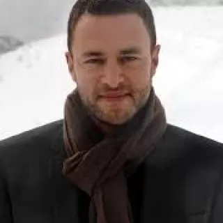 Raphaël Lenglet: Clothes, Outfits, Brands, Style and Looks | Spotern