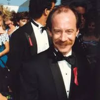 Michael Jeter: Clothes, Outfits, Brands, Style and Looks | Spotern