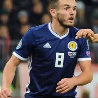 John McGinn : Vêtements, Mode, Look et Style | Spotern