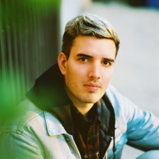 Netsky: Clothes, Outfits, Brands, Style and Looks | Spotern