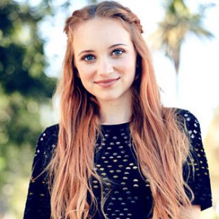 Belle Shouse: Clothes, Outfits, Brands, Style and Looks | Spotern