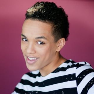 Darius Marcell: Clothes, Outfits, Brands, Style and Looks | Spotern