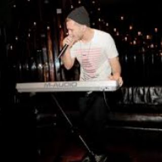 Jared Evan: Clothes, Outfits, Brands, Style and Looks | Spotern