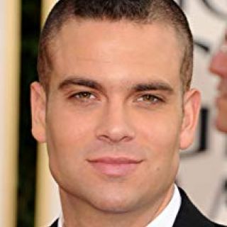 Mark Salling: Clothes, Outfits, Brands, Style and Looks | Spotern