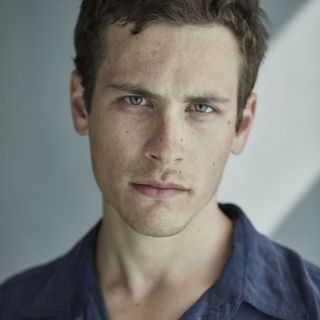 Max Krause: Clothes, Outfits, Brands, Style and Looks | Spotern